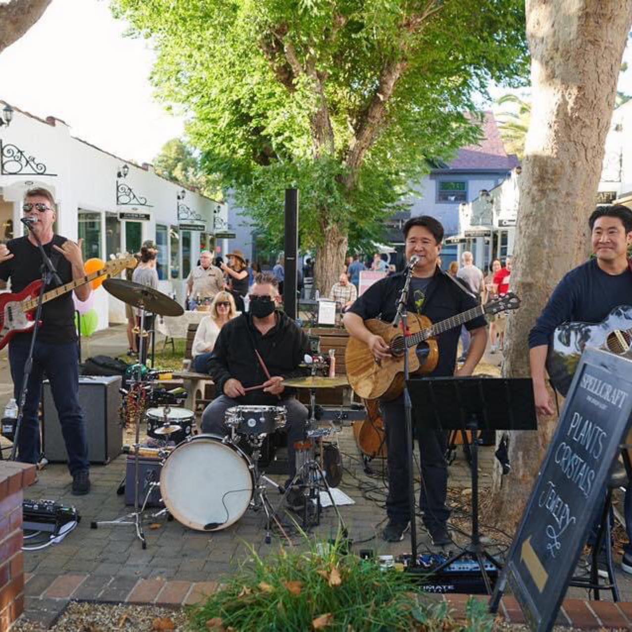 News & Events – Solis Winery